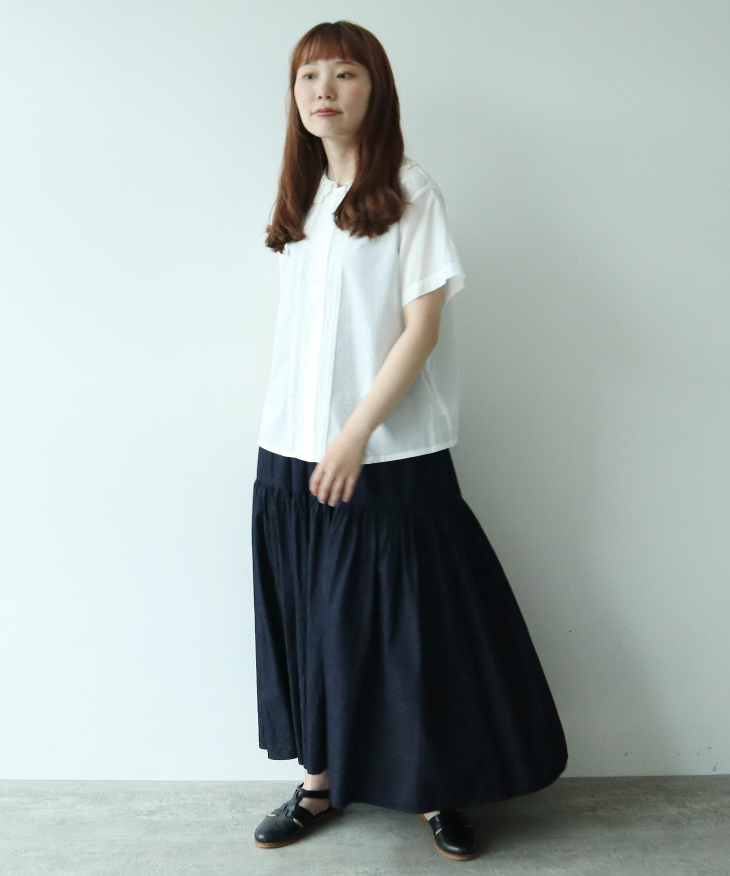 AMBIDEX Store 〇 おはな刺繍 ブラウス(F クロ): bulle de savon